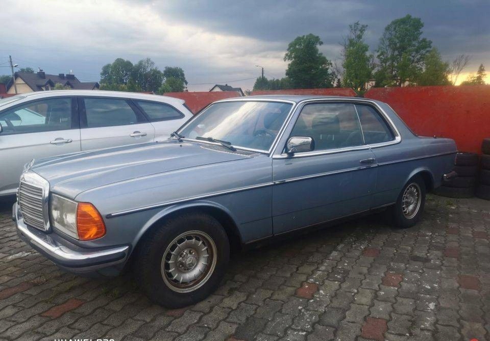 Mercedes-Benz W123 Mercedes 230 ce do renowacji - 13426297581 ...