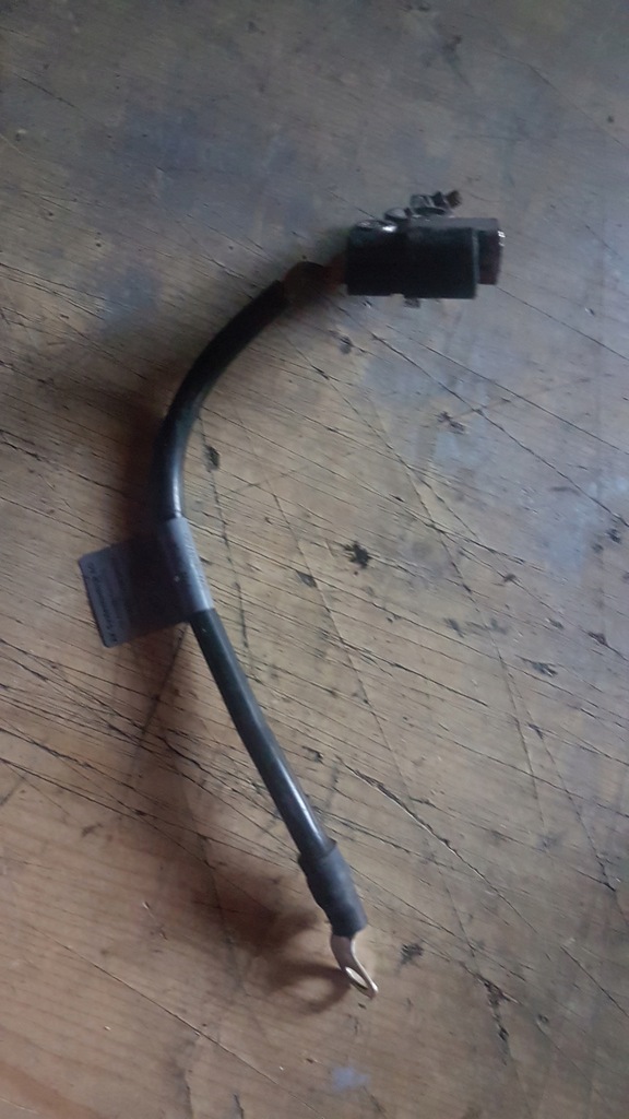 MERCEDES W204 KLAMA MINUSOWA 2045420818 - 7508085879 - oficjalne ...