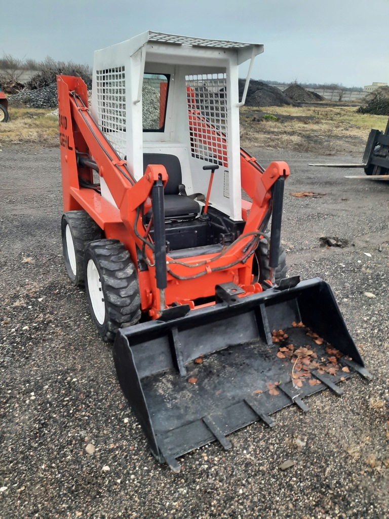 Miniładowarka ładowarka GEHL SL 3410 silnik Deutz jak Bobcat ...