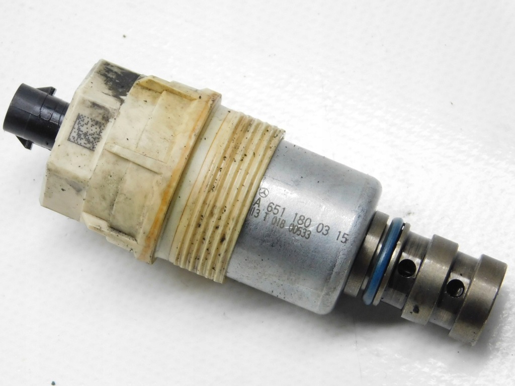 CZUJNIK ZAWÓR OLEJU - Mercedes W204 W212 2.2 OM651 - 12427417696 ...