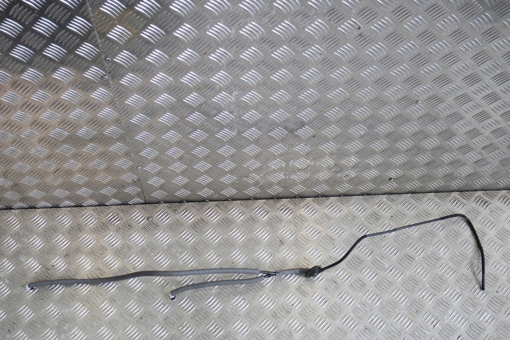 PRZEWOD SPRYSKIWACZY PORSCHE 991 99162866704 - 14311275262 - oficjalne ...