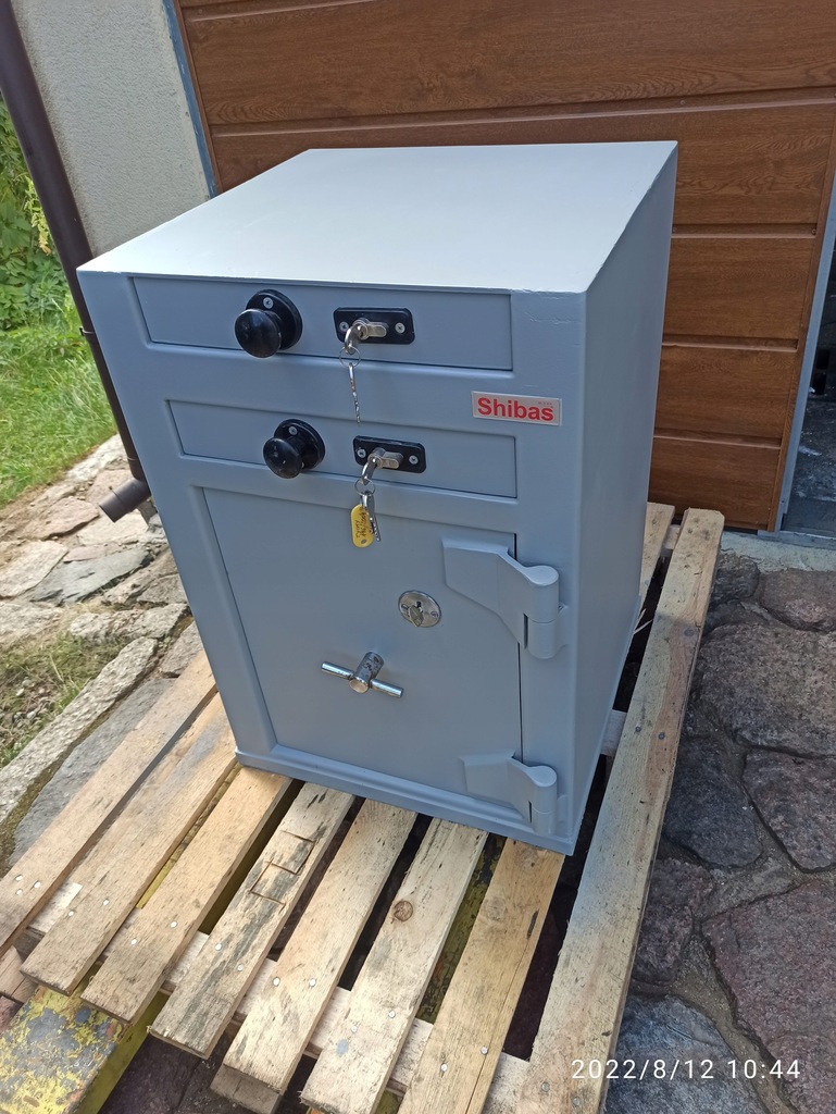 kasa pancerna Sejf kasjerski Shibas - 12856813895 - oficjalne archiwum ...