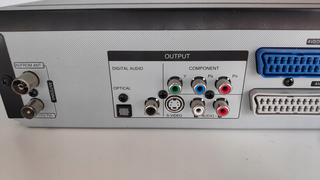 Купить DVD/VHS-рекордер LG RC388: отзывы, фото и характеристики на ...