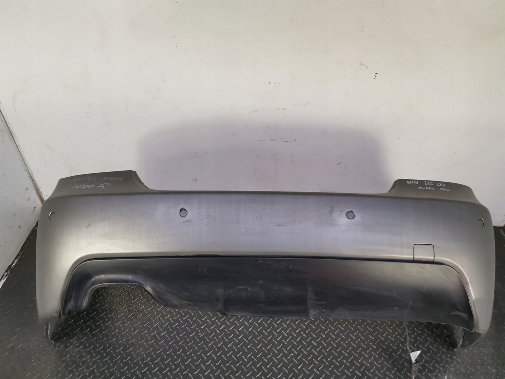 BMW E60 ZDERZAK TYLNY TYŁ PDC M-PAKIET - 12128889990 - oficjalne archiwum Allegro