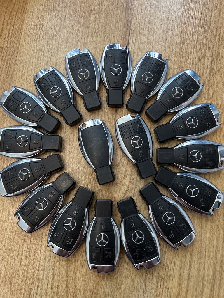 ORGINALNY KLUCZYK RYBKA MERCEDES MERC W203 CLS - 13893085313 ...