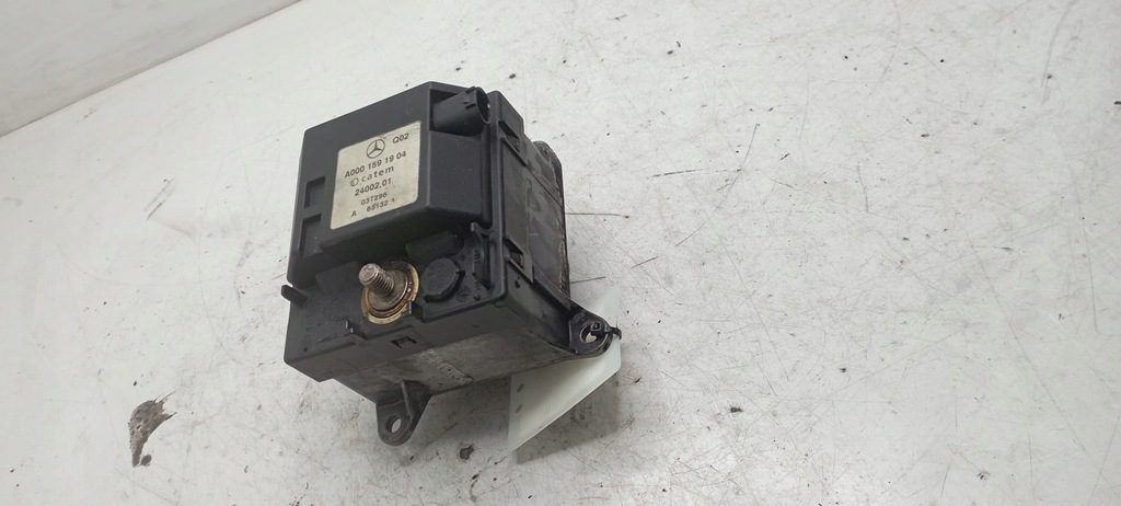 Mercedes W209 clk a0001591904 podgrzewacz wody - 12904031196 ...