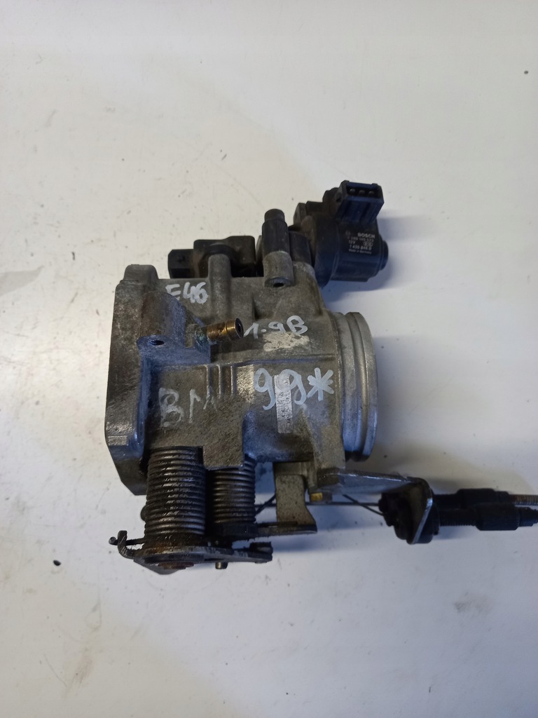 PRZEPUSTNICA BMW E46 1.9 BENZYNA 14358460 - 12733031689 - oficjalne ...