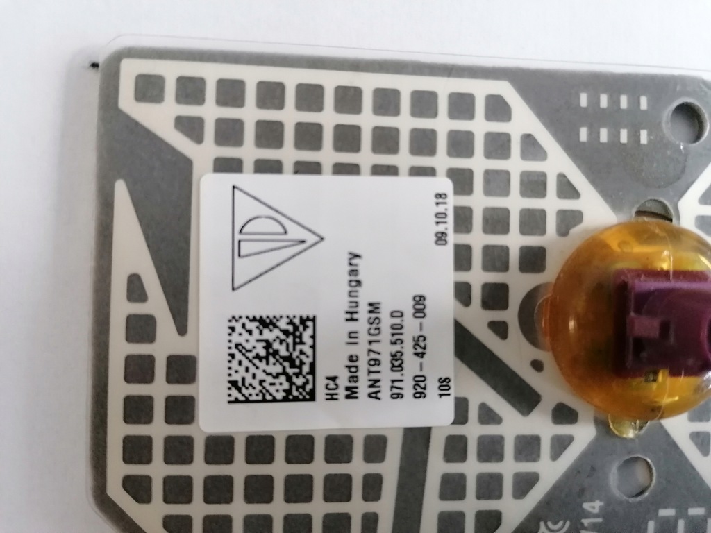 PORSCHE PANAMERA ANTENA ZDERZAKA GSM 920-425-009 - 10494914788 ...