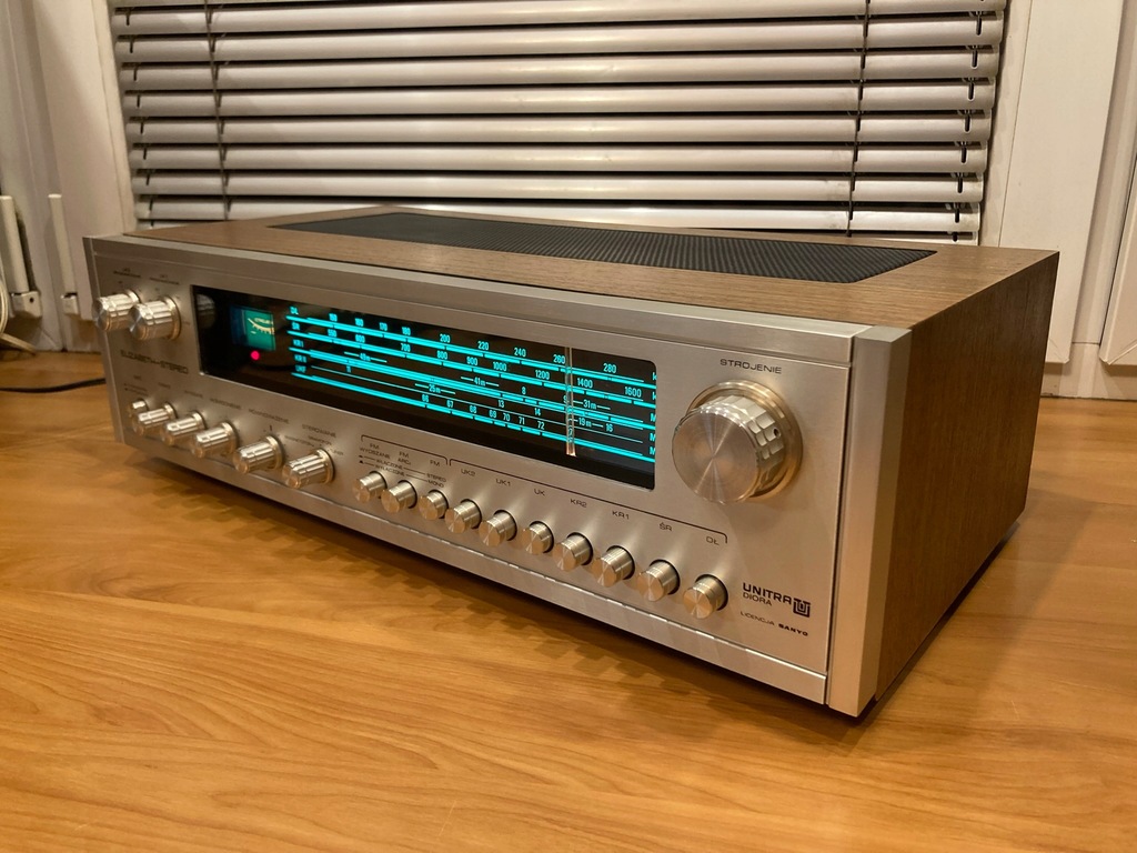 Unitra Diora Elizabeth Stereo DST202 lic. Sanyo - 12393317568 ...