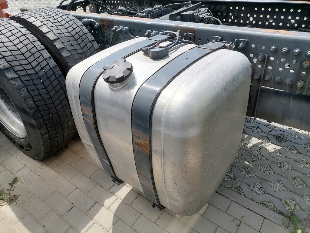 Zbiornik paliwa 290L Mercedes Actros MP4 - 12192531570 - oficjalne ...