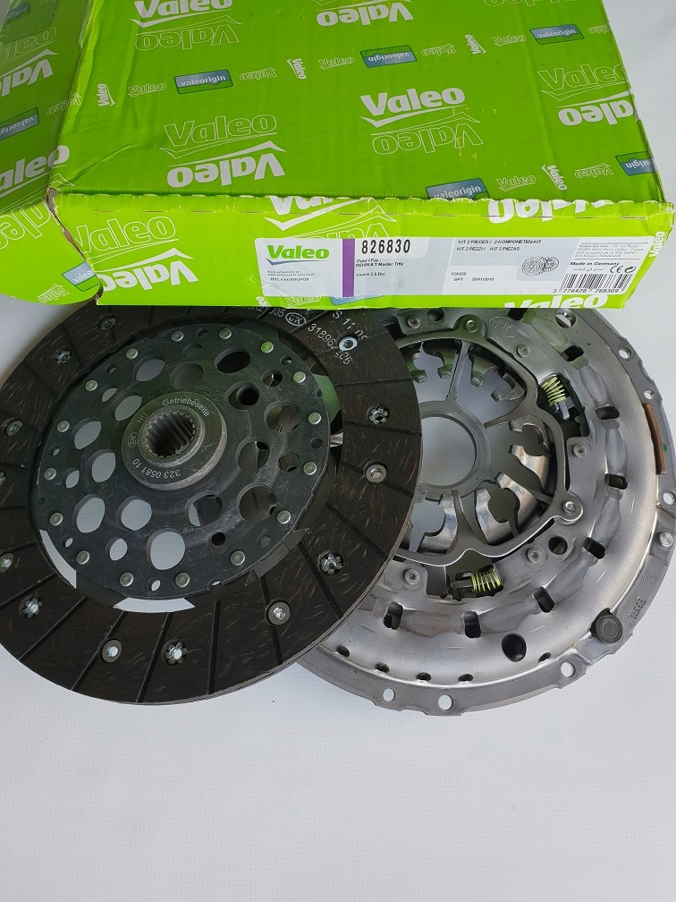 Sprzęgło kpl. (docisk + tarcza ) VALEO 826830 - 8104357067 - oficjalne ...