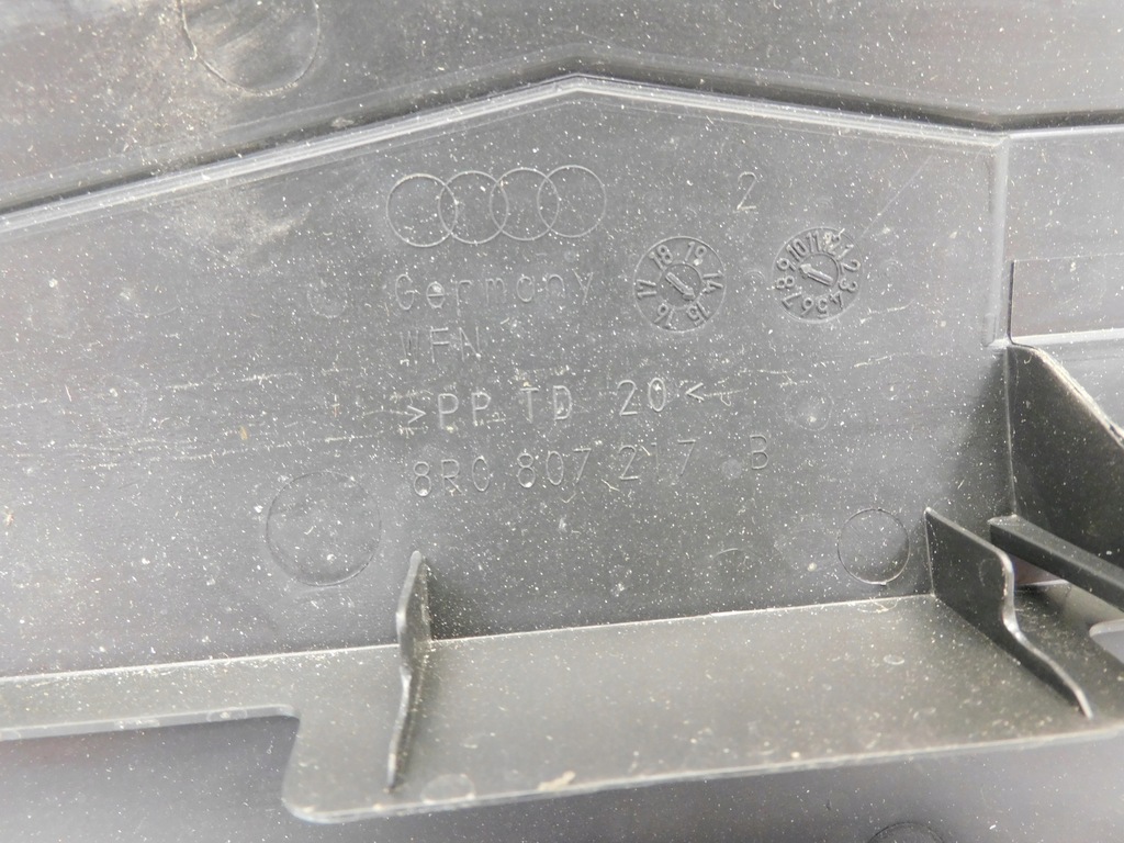 Nakładka belki Audi Q5 Oryginał 8R0807217B - 12195586214 - oficjalne ...