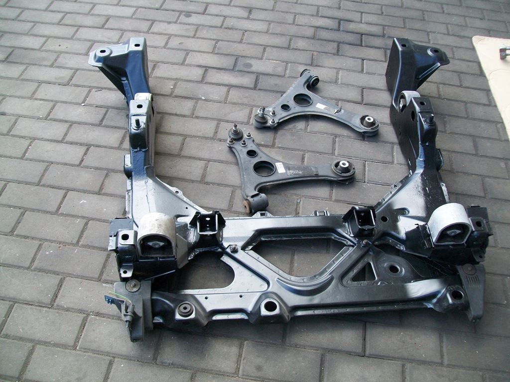 SANKI ŁAWA TRAWERS MERCEDES W168 A PO REGENERACJI - 13533653119 ...