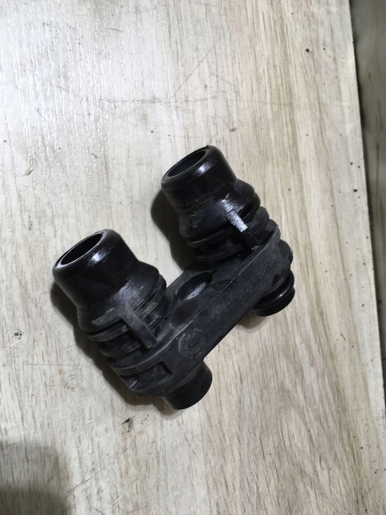 Króciec nagrzewnicy 6Q0121065M Audi A1 8X0 - 9518022767 - oficjalne ...