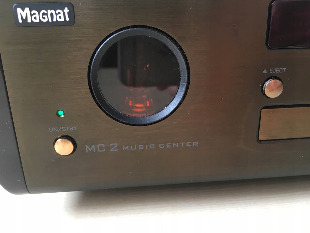MAGNAT MC2 hybrydowy amplituner CD/USB lampowy. - 11333782886 ...