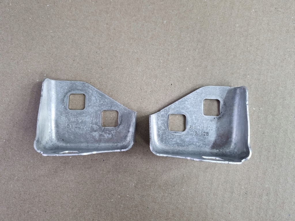 Mercedes-Benz A2136202900 mocowanie wspornik lampy - 12077253938 ...