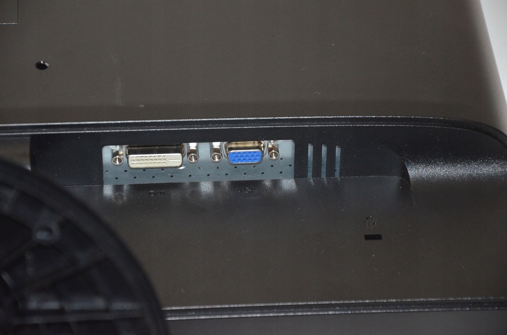 Monitor HP S2231a 21,5" 1920x1080 GDYNIA - 7803891294 - oficjalne ...