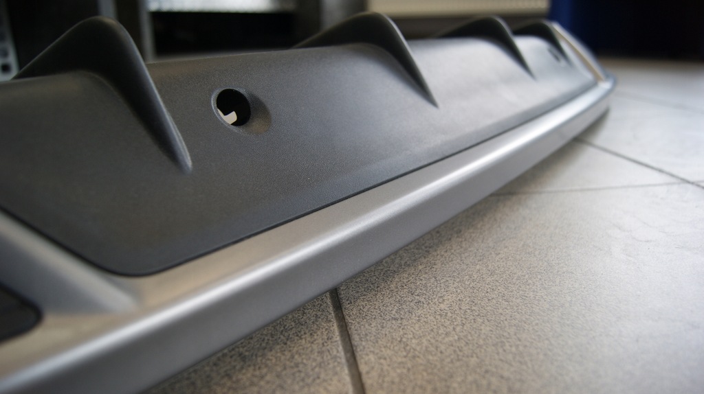 VOLVO V40 DYFUZOR TYLNY R-DESIGN - 9129222537 - oficjalne archiwum Allegro