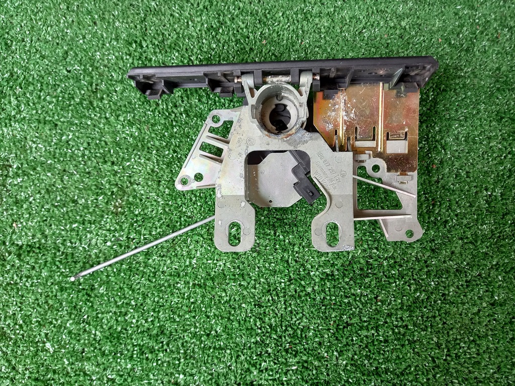 Vw Passat B5 Combi klamka zamek mechanizm klapy - 10976236038 - oficjalne archiwum Allegro