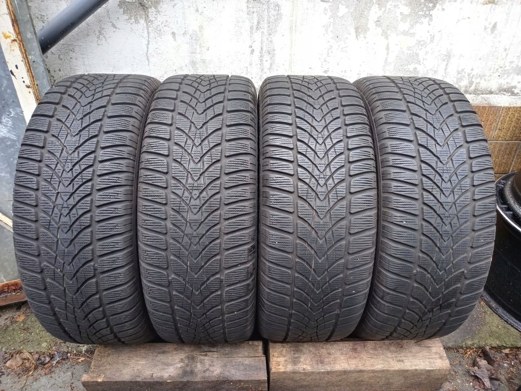 225/45R18 95V Dunlop Sp Winter Sport 4D CENAKOMPLE - 11186970006 - oficjalne archiwum Allegro
