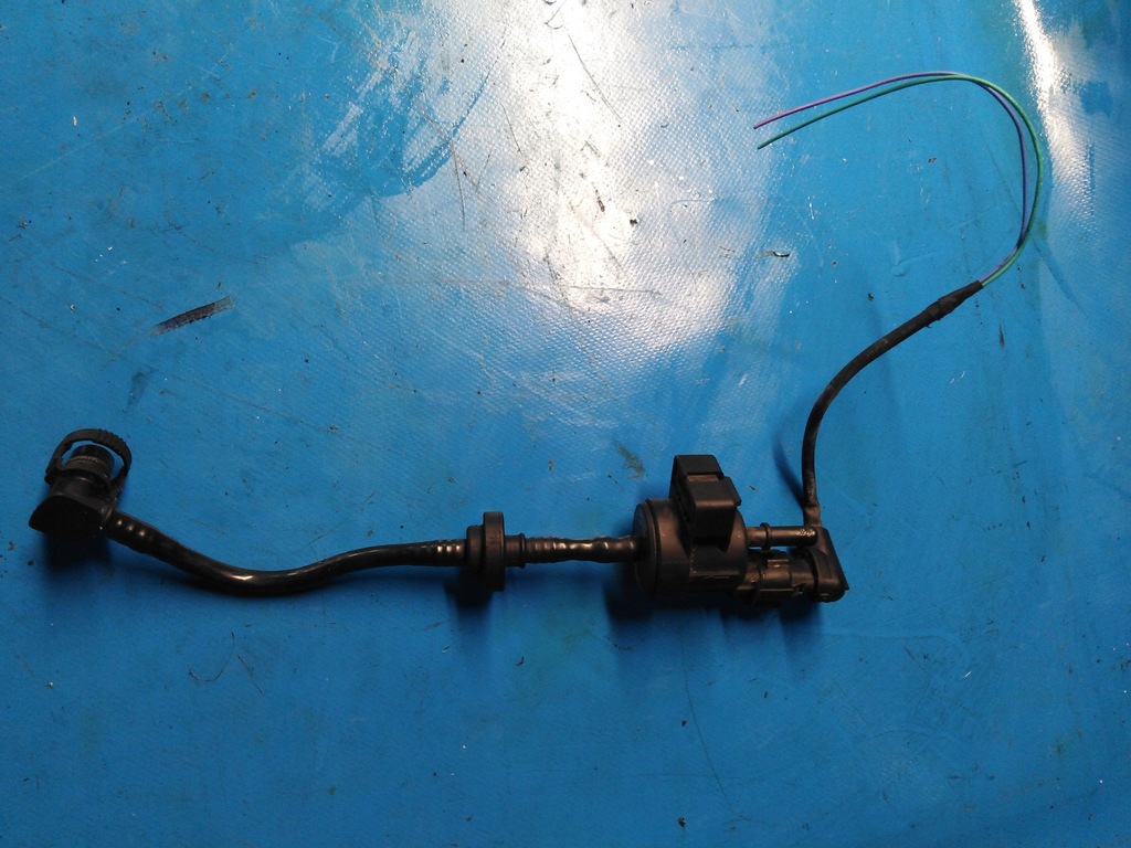 CZUJNIK ODPOWIETRZENIA PAR PALIWA OPEL ZAFIRA C ASTRA IV J MOKKA 1.4T - 14513407988 - oficjalne ...