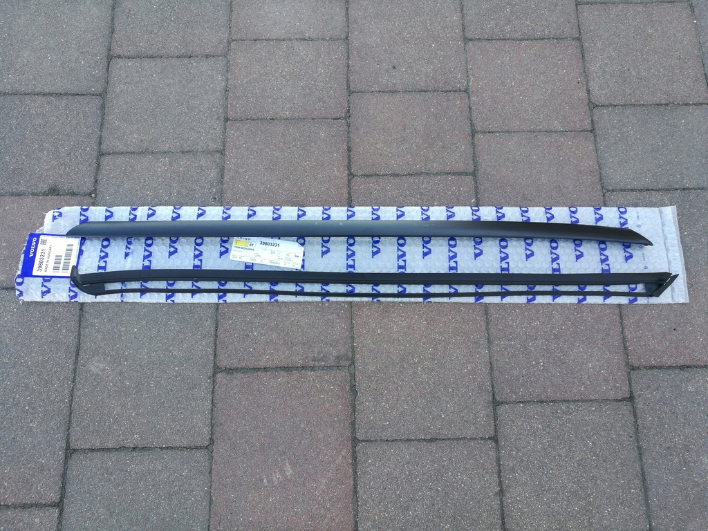 VOLVO XC60-LEWA LISTWA PIONOWA SZYBY CZOŁOWEJ ORYG - 12056713147 ...