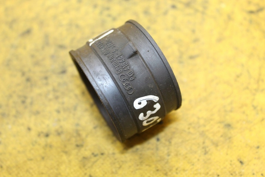 ŁĄCZNIK KOLEKTORA AUDI A3 8L 1.8 B 06A133299 - 8152221820 - oficjalne ...