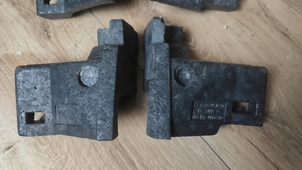 Absorber zderzaka W117 W156 W176 A2465050830 - 11753538845 - oficjalne ...