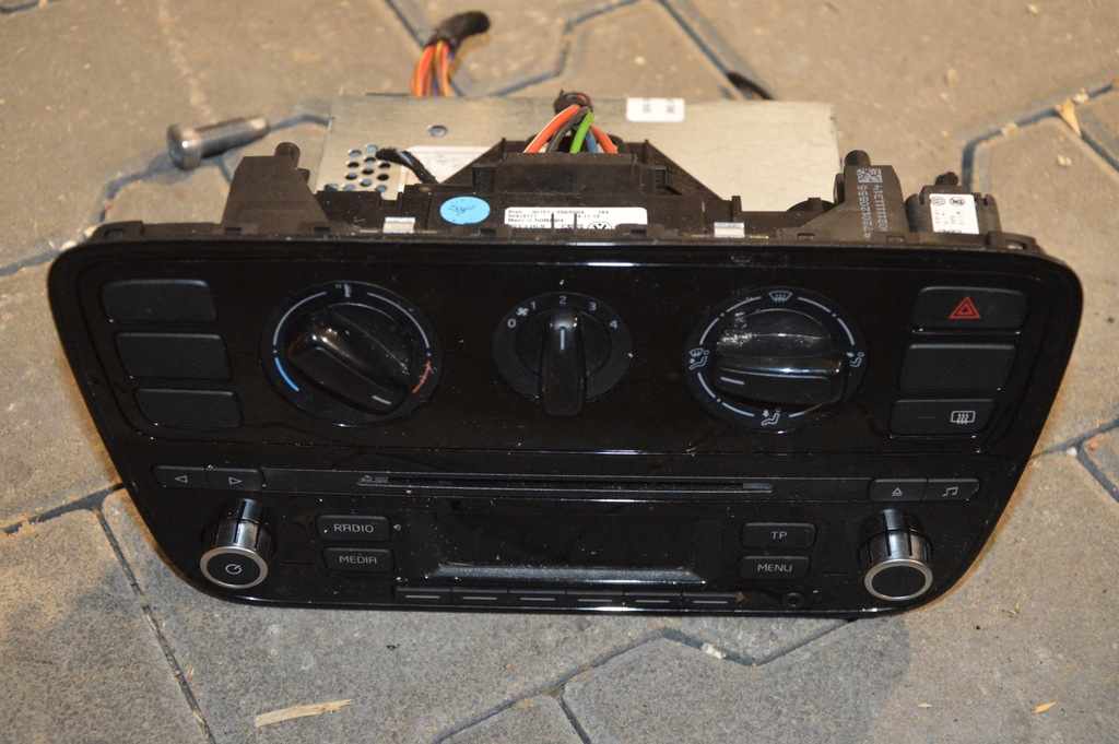 Vw UP Radio Panel Nawiewu 1S0035156H - 8895425678 - oficjalne archiwum ...