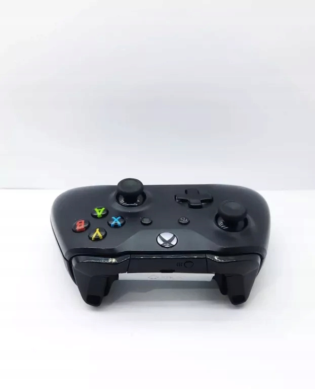 PAD DO XBOX ONE OPIS! - 12536730884 - oficjalne archiwum Allegro
