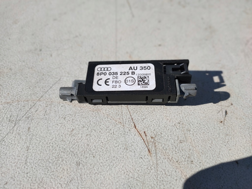 WZMACNIACZ ANTENY ANTENOWY AUDI A3 8P 8P0035225B - 11888103420 - oficjalne archiwum Allegro