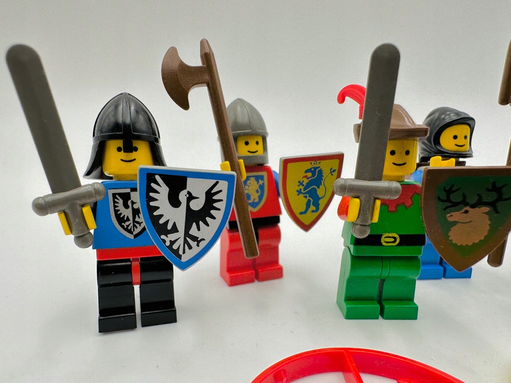 Lego 6103 Castle Mini Figures Box - 12766712498 - oficjalne archiwum ...