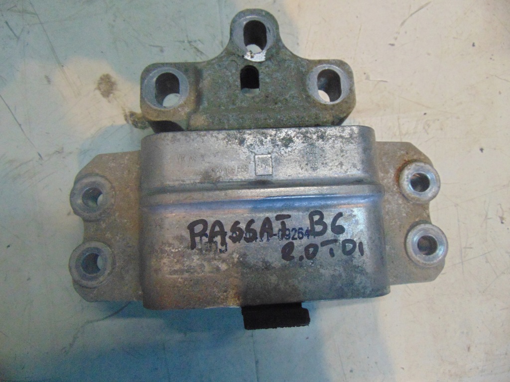 Łapa poduszka VW PASSAT B6 TDI 3C0199555AA - 10570377345 - oficjalne ...