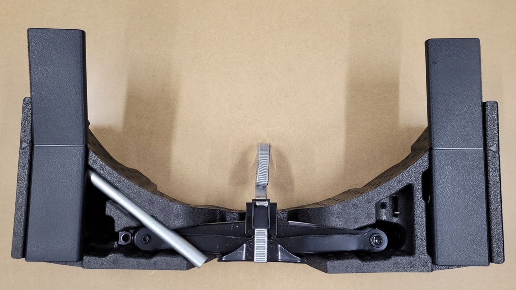 PODNOŚNIK LEWAREK KLUCZ DO KÓŁ KODIAQ TIGUAN II - 13676223334 ...