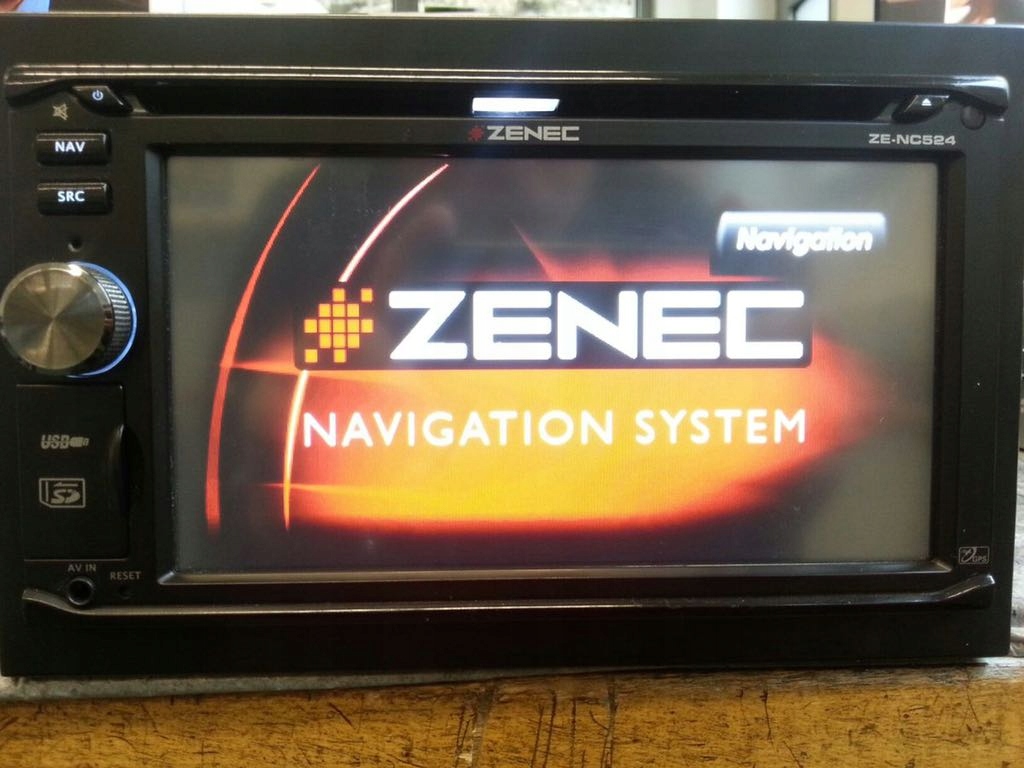 ZENEC ZE NC 524 NAVI DVD GPS Bluetooth iPod USB - 8196654573 - oficjalne archiwum Allegro