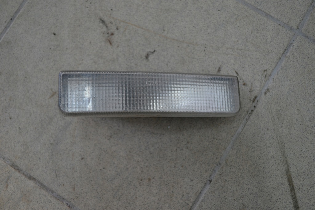 LAMPA DASZKA DACHU OBRYSOWA SCANIA 124 1326935 - 8903253084 - oficjalne ...
