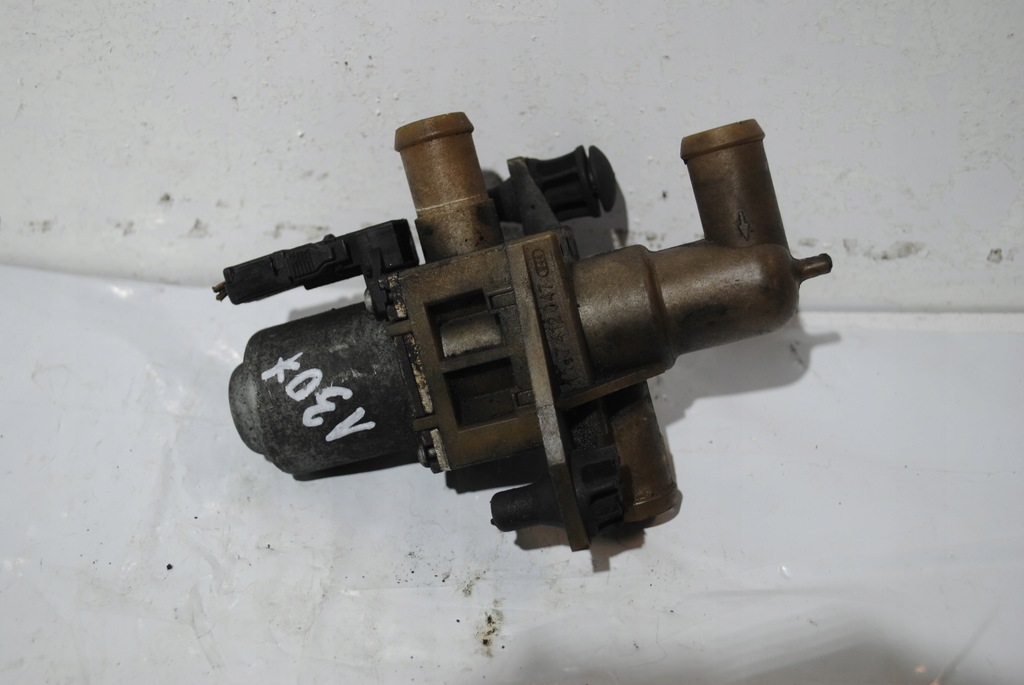 POMPA OBIEGOWA WODY MERCEDES VITO W638 0018300684 - 11758800604 ...