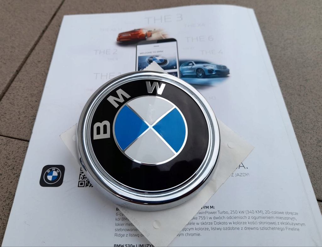 Znaczek emblemat nowy oryginalny BMW F86 klapa ASO - 11083696469 ...