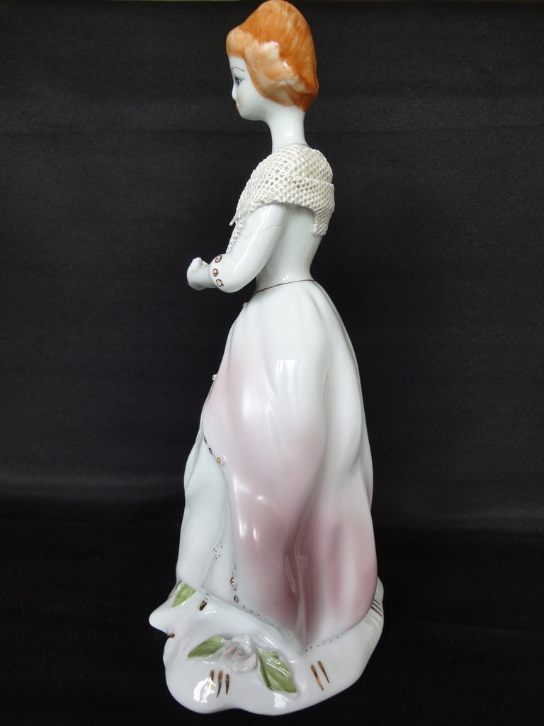 STIPO DOROHOI dama z szalem stara figurka l.70-te - 11279724198 ...