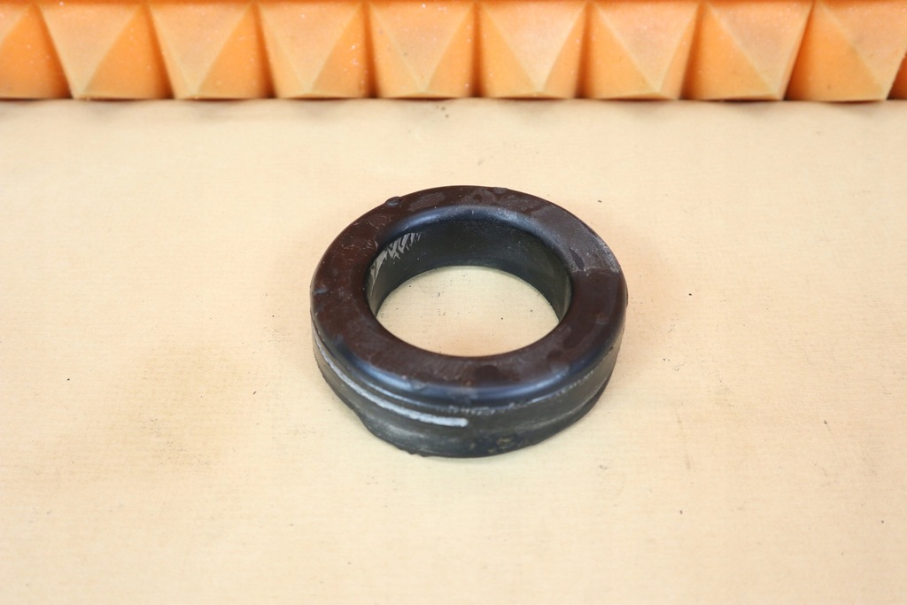 MERCEDES SLK R171 GUMA POD SPRĘŻYNE 2103250284 - 12958833976 ...