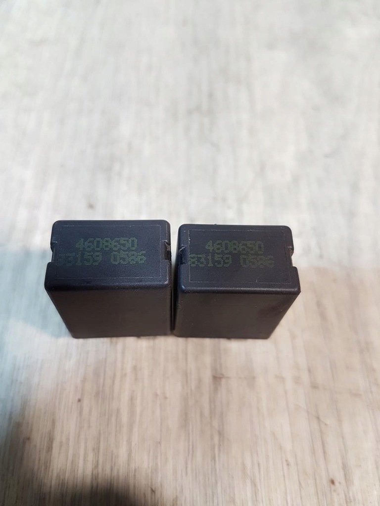 PRZEKAŹNIK 4608650 VOYAGER CARAVAN III - 9110808836 - oficjalne ...