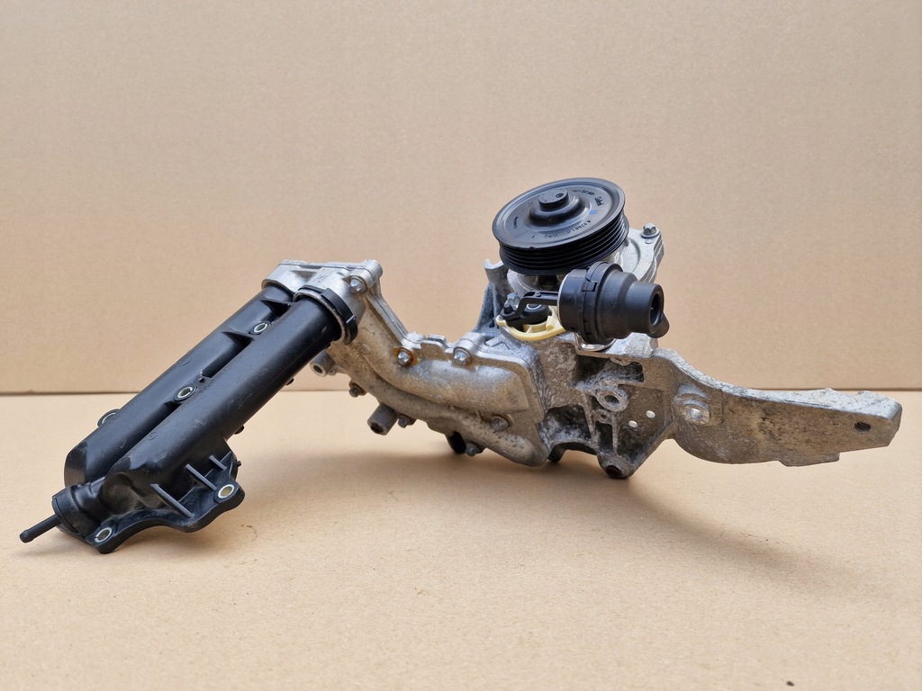 POMPA WODY PŁYNU W447 W910 W907 W213 W214 W205 W206 CLS W257 GLC W254 ...