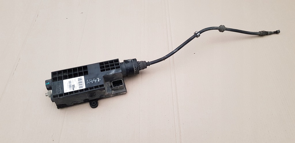 MERCEDES V-KLASA MODUŁ HAMULCA RĘCZNEGO 4479067100 - 8750933144 ...