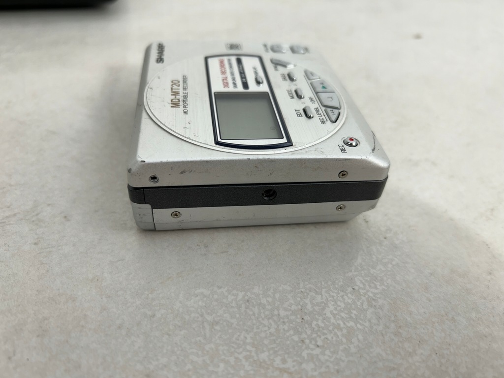 Walkman Odtwarzacz Minidisc Sharp MD-MT20 - 13658523438 - oficjalne ...