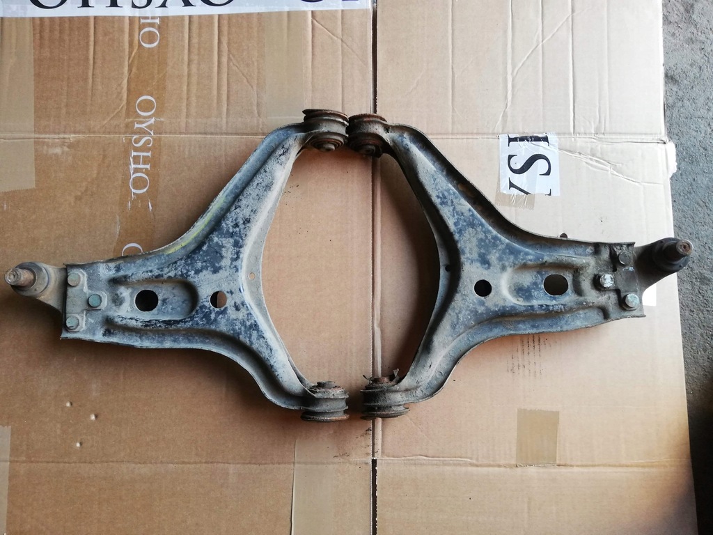 Wahacze Przód Przednie Lewy Prawy Audi 80 B4 9977863771 Oficjalne