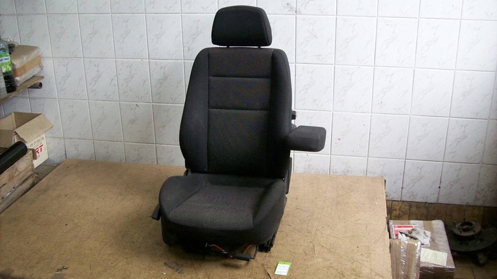 FOTEL PRAWY PRZEDNI PRZÓD PASAŻERA OPEL ZAFIRA B - 8101881592 - oficjalne archiwum Allegro