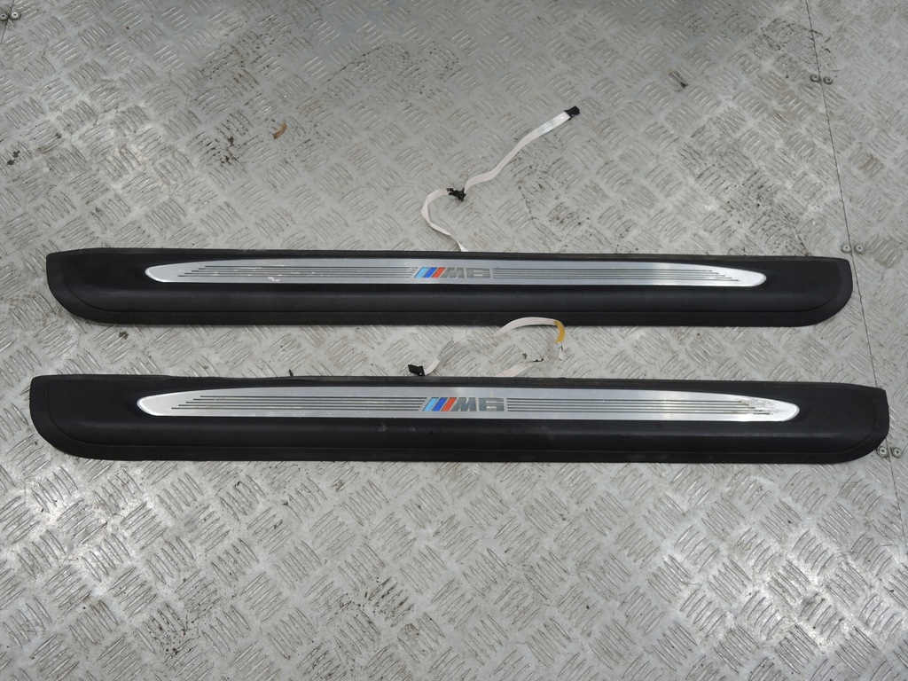 BMW E63 M6 V10 LISTWA PROGOWA DECOR LED 60829010 - 12075603972 ...