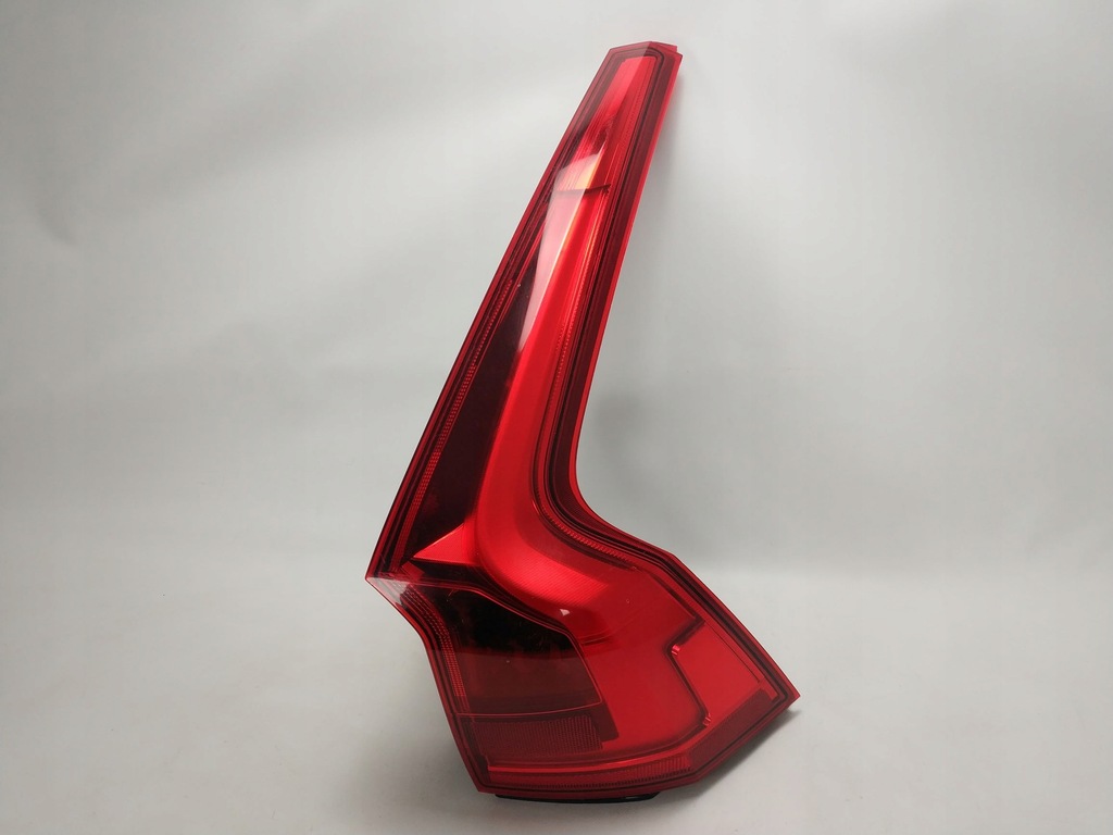 VOLVO V90 lampa LED tył tylna prawa 32228009. K-ce - 9907932255 ...