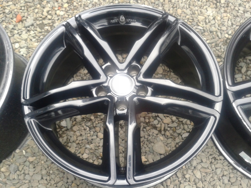 Felgi Audi A3 A4 A5 A6 A8 Q2 Q3 Q5 B7 B8 B9 C6 C7 12784212737
