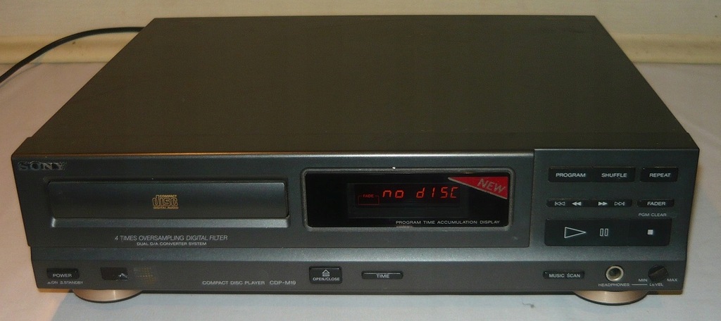 Купить Проигрыватель компакт-дисков Sony CDP-M19: отзывы, фото и характеристики на Aredi.ru ...
